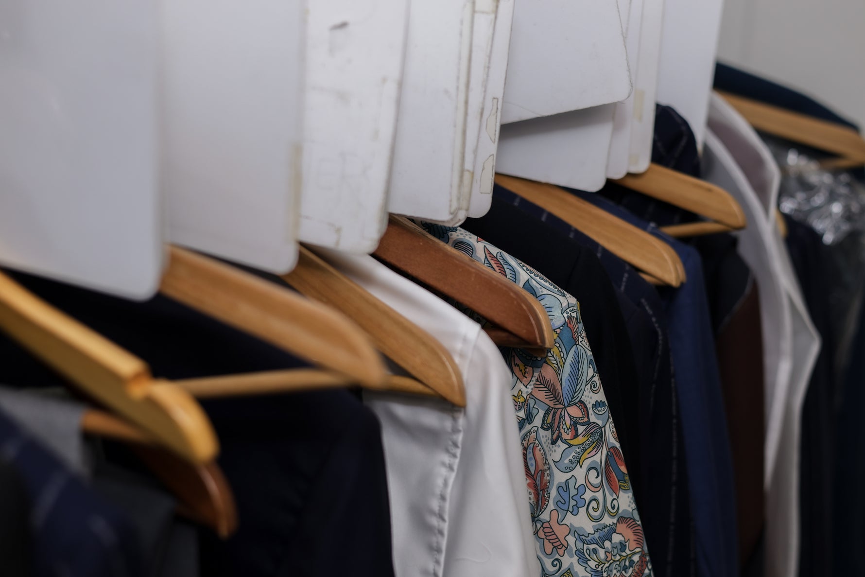 MANIFEST – A Gentleman's Tale